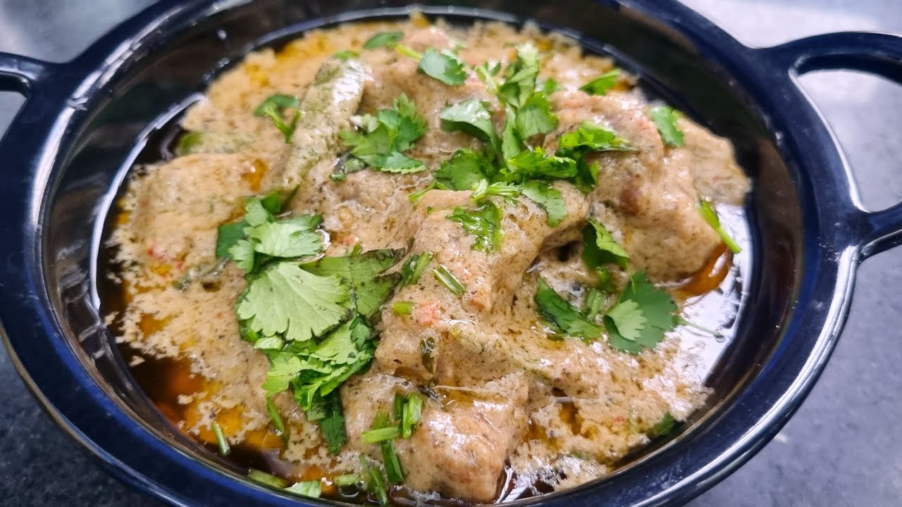 Ramadan Special Mughlai Gosht Recipe||By Cooking With Zainy - YouTube