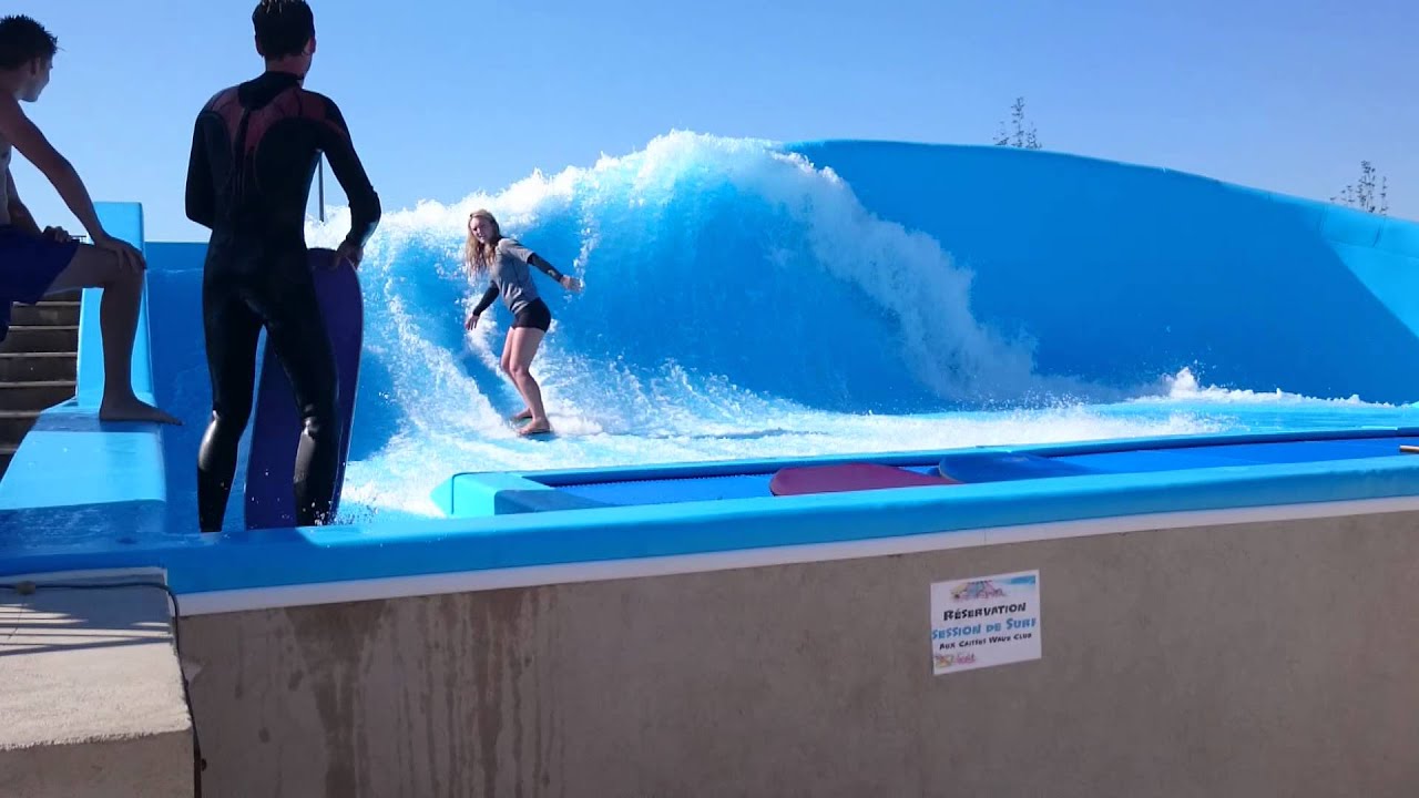 Cool surf at Splashworld in France - YouTube