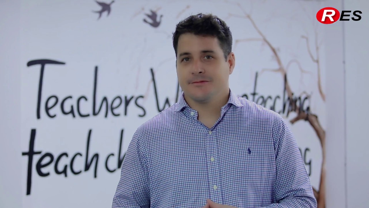 Thầy Sean Lopez: “Study and succeed afterward” - YouTube