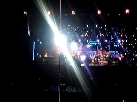 ΧΑΡΙΣ ΑΛΕΞΙΟΥ ΟΙ ΦΙΛΟΙ ΜΟΥ ΧΑΡΑΜΑΤΑ LIVE 2008 - YouTube