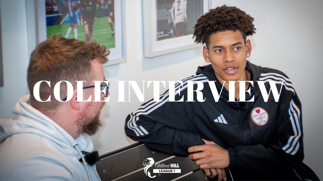 Robbie Cole signs contract extension - YouTube