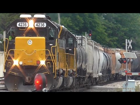 WAMX 4236 Leads Z808 through Terre Haute, IN - YouTube