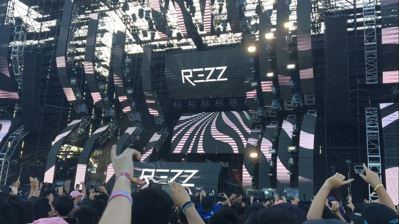 REZZ - Selector live at Ultra Japan 2017 - YouTube