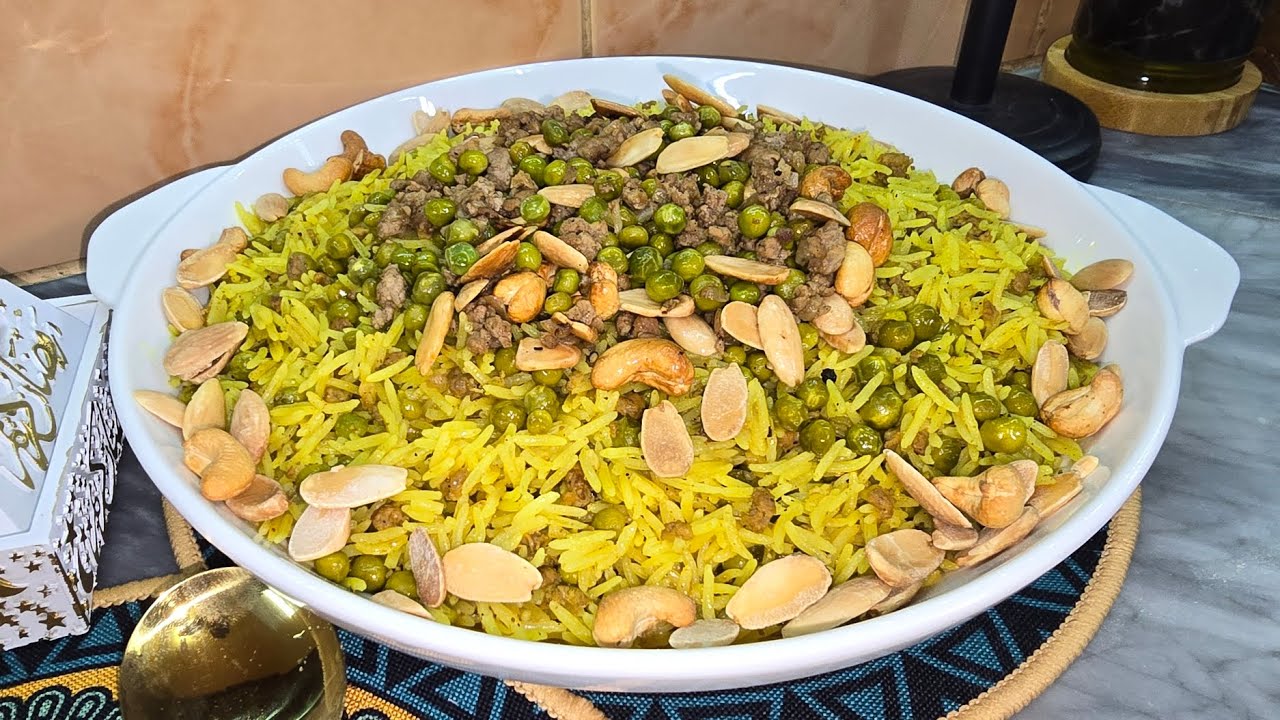 أسهل وأسرع اكلة أرز مع البازيلاء واللحمة لازم تجربوها - YouTube