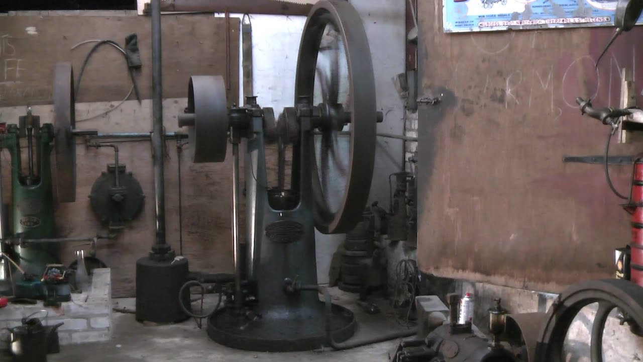 Gas engine, Crossley's The Otto. - YouTube