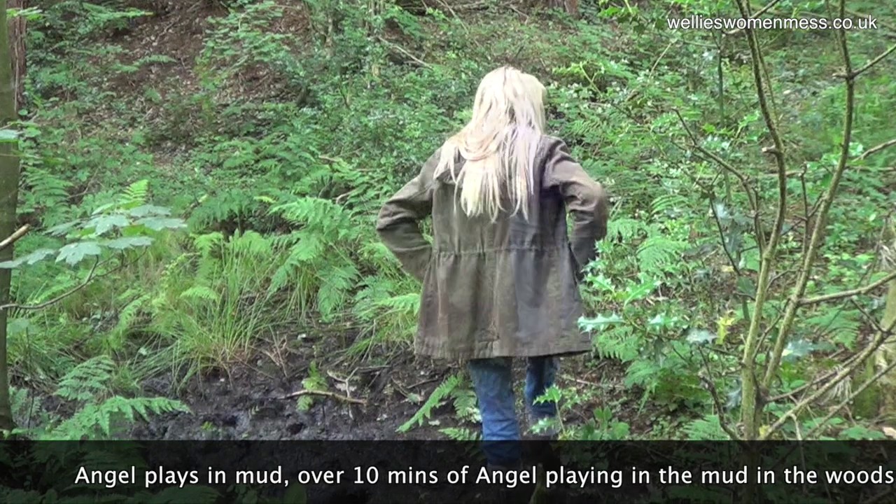 angel plays in mud - YouTube