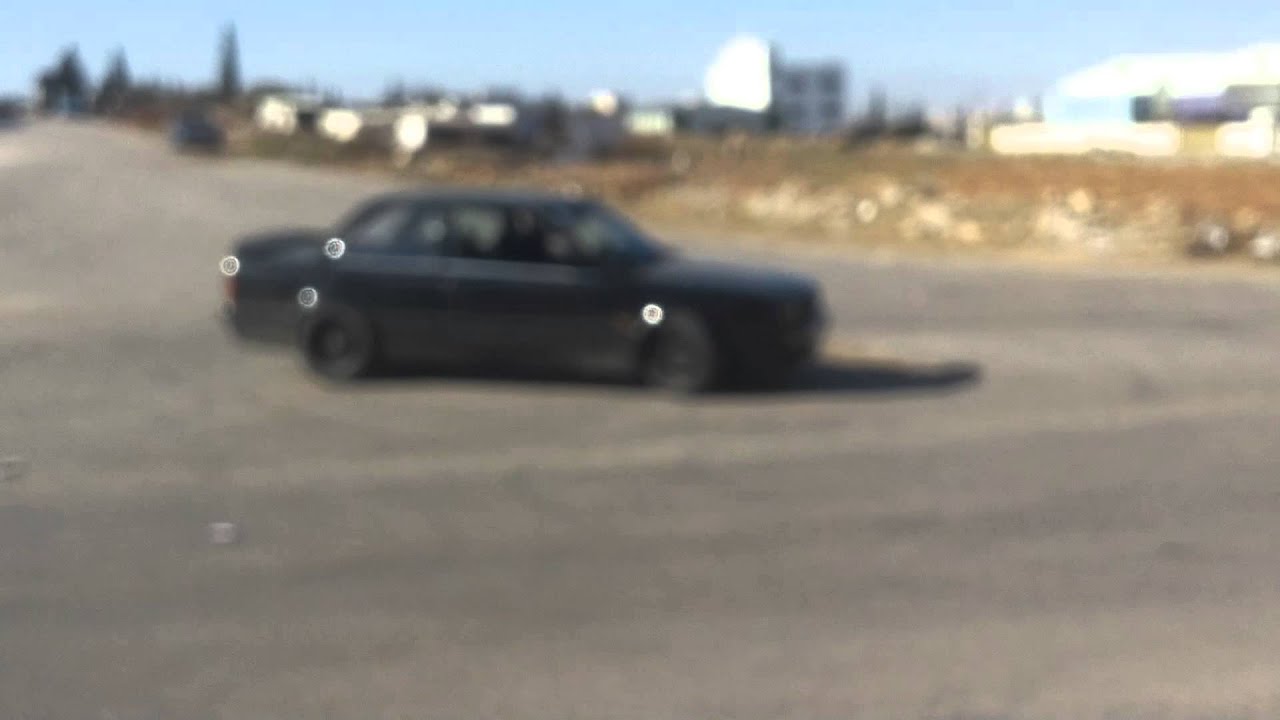 Bmw e30 drift jordan - YouTube