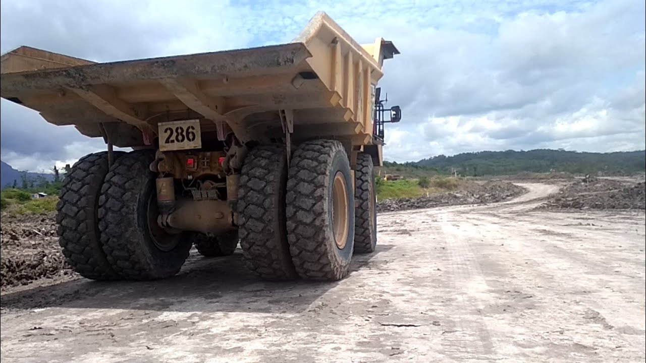 Komponen OHT 777-E Caterpillar part 2 - YouTube