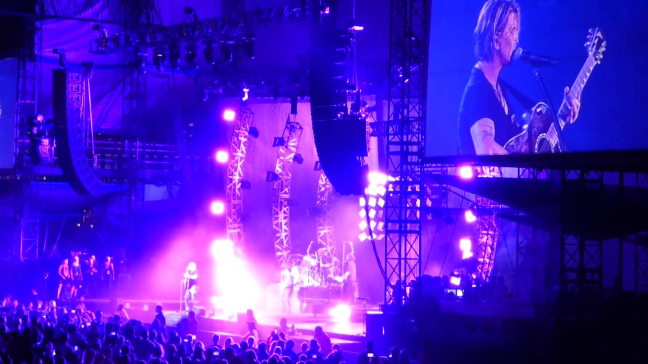 Goo Goo Dolls "Iris" LIve in Concert 2016 - YouTube