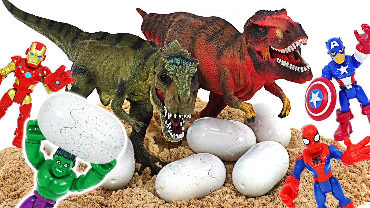 The villain Thanos turned into the Hulk and stole the dinosaur eggs ...