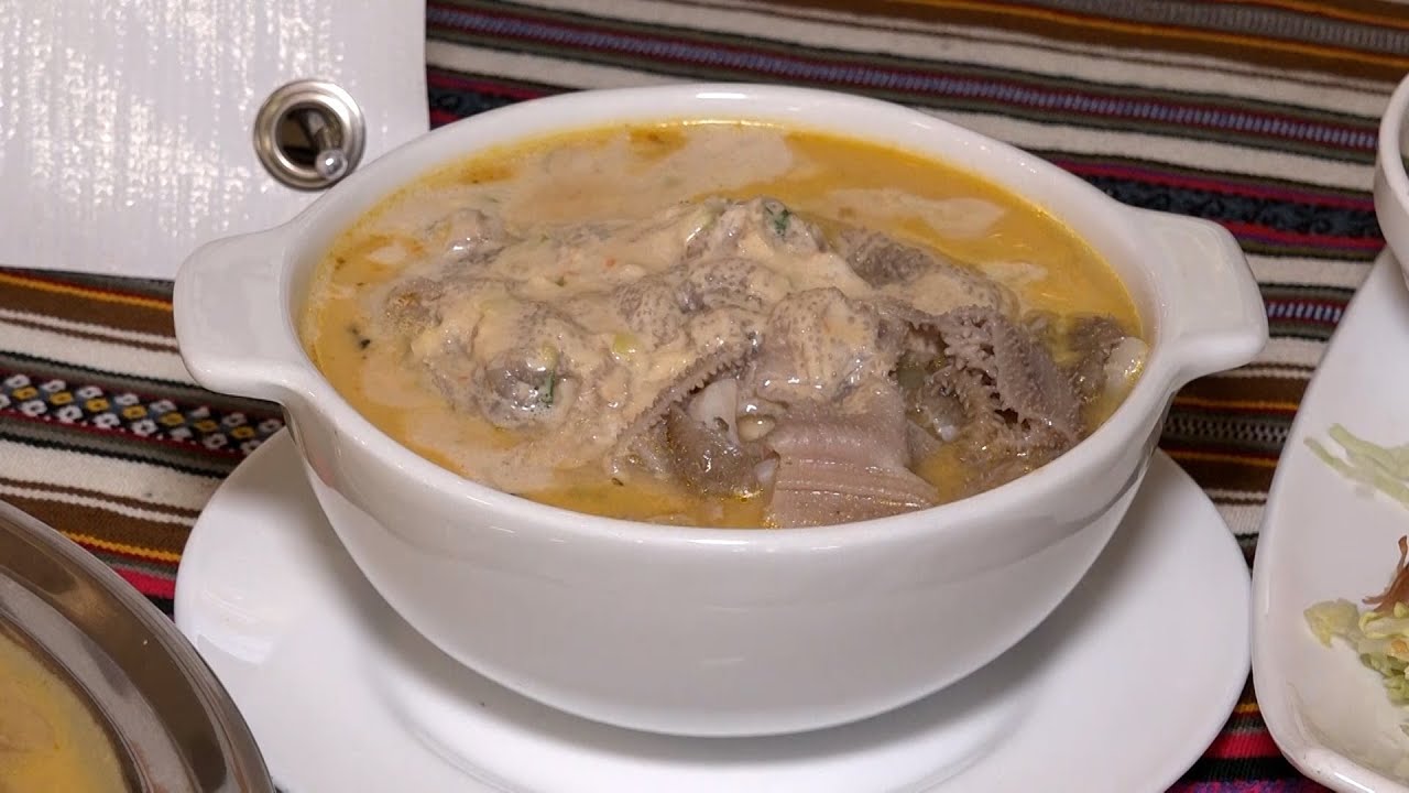 La Casa del Librillo el restaurante más emblemático de Quito - YouTube