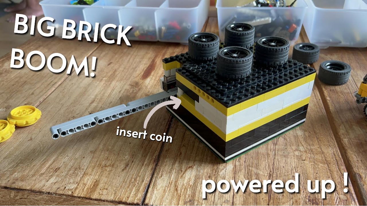 BIG BRICK BOOM with Powered up! - building with Legojuul.R - YouTube