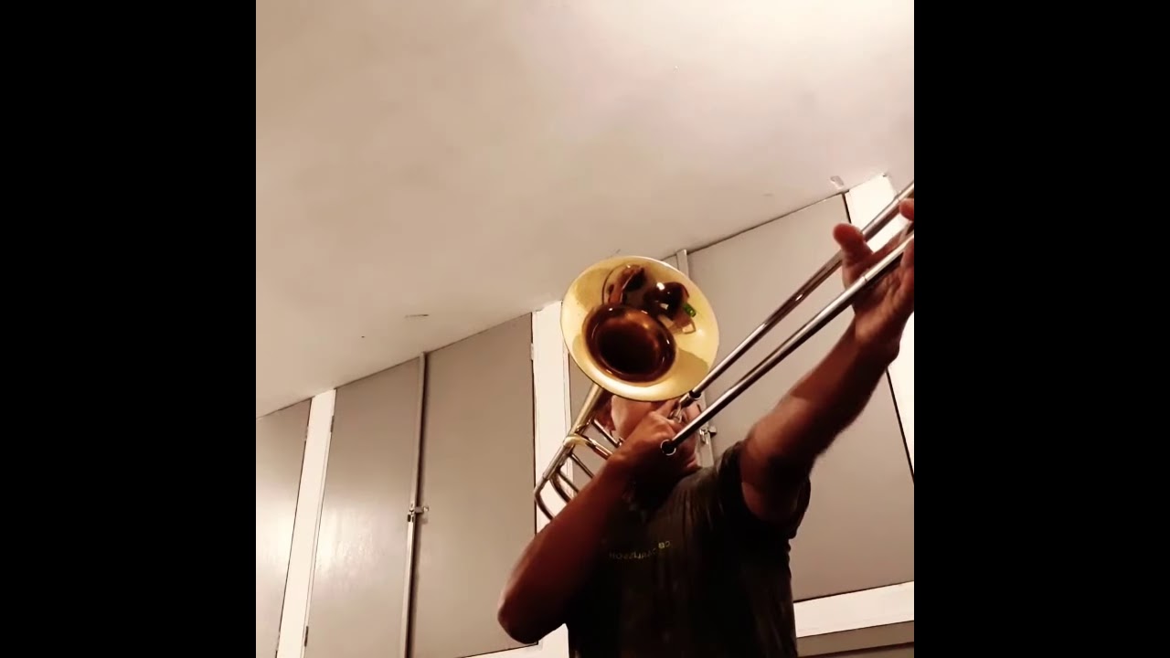 Trombone breaks - YouTube