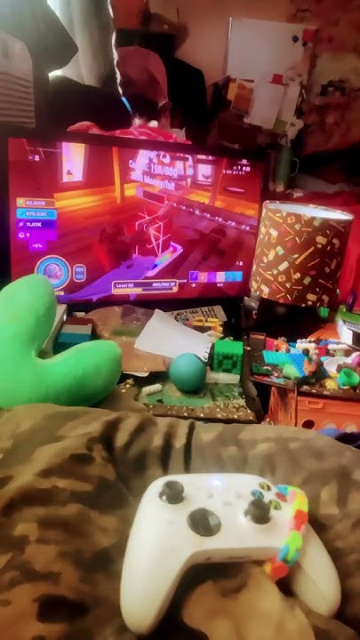 Xbox controller, auto clicker - YouTube