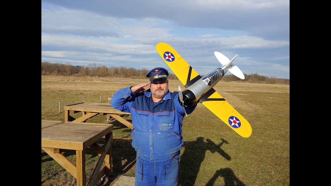 Durafly BREWSTER F2A BUFFALO 920MM (36”) PNF Maiden flight - YouTube