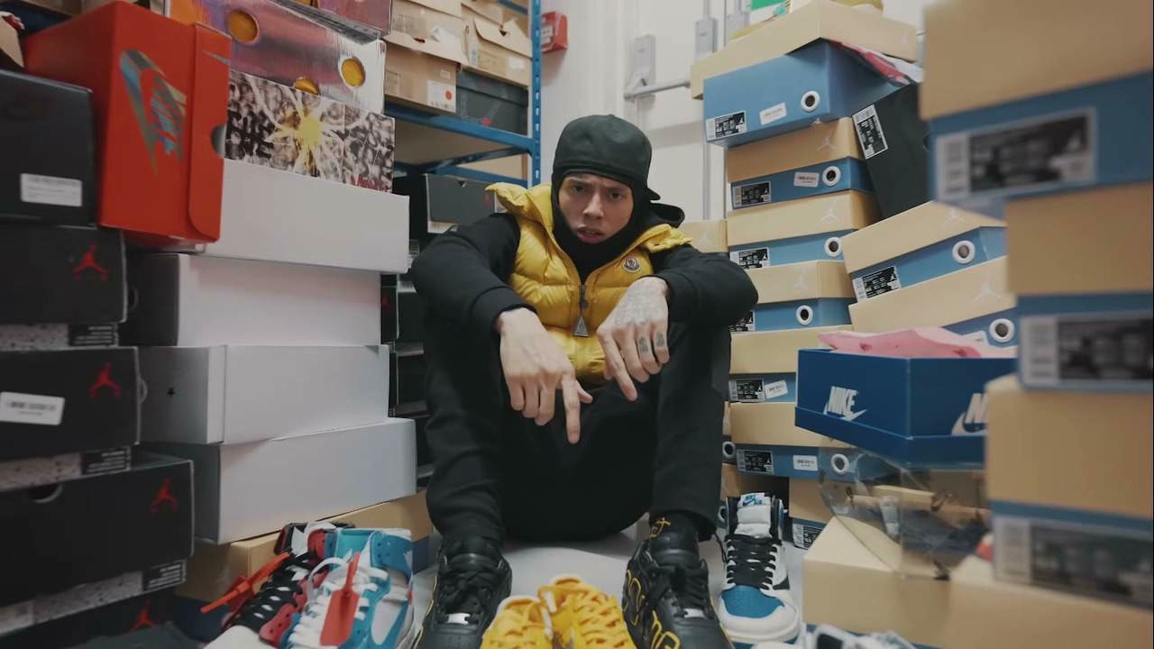 Central Cee - Retail Therapy (CLEAN) Acordes - Chordify