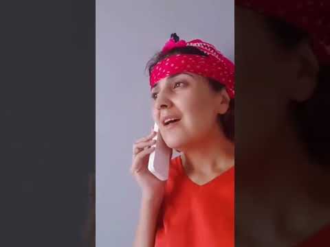 Malatyalı bir kaynana gelinini anlatıyor; güzel bir anlatım