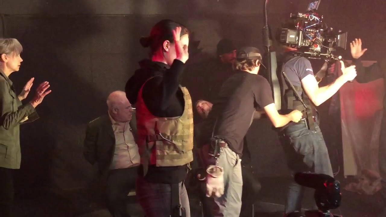 Oliver Nguyen, film director in action - YouTube