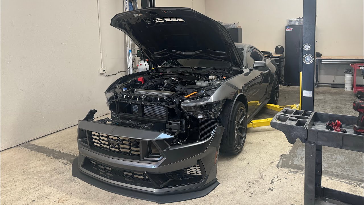 2024 Mustang GT Darkhorse Twin turbo - YouTube