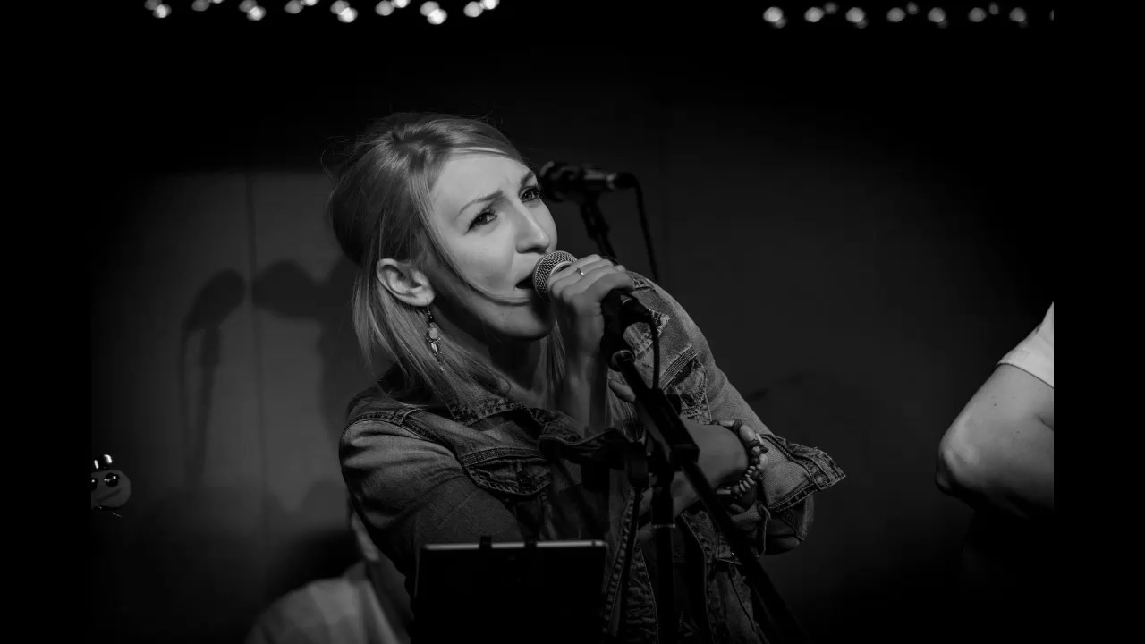 Anna Matskevich - Sing You Back - YouTube