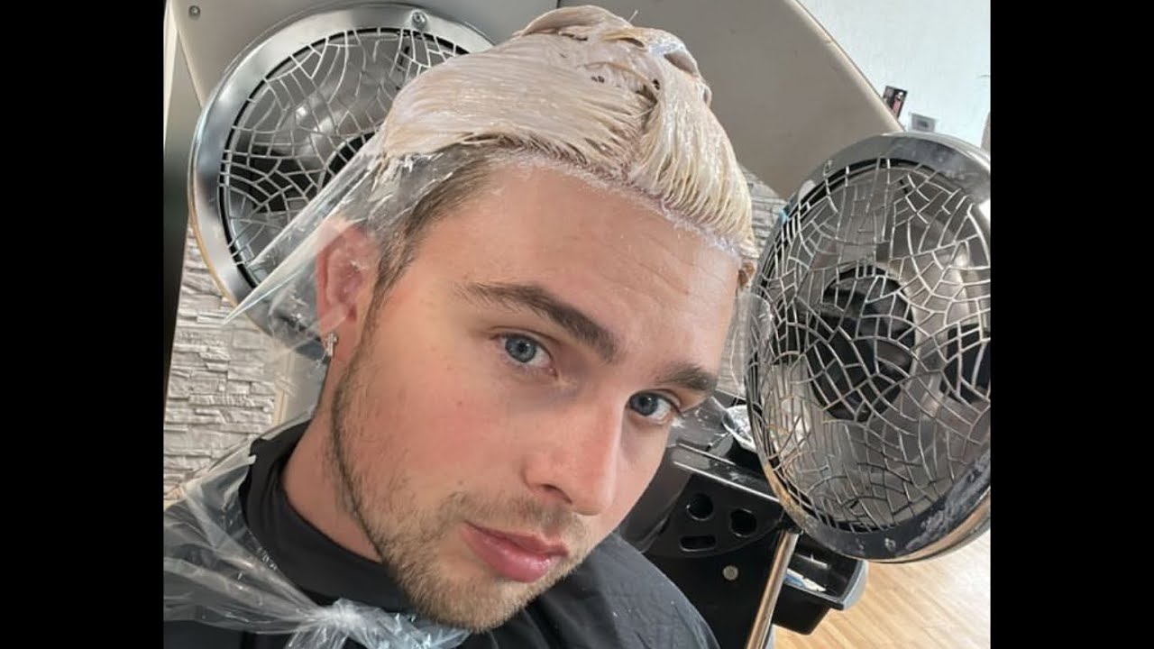 Mike Singer Neue Haarfarbe - YouTube