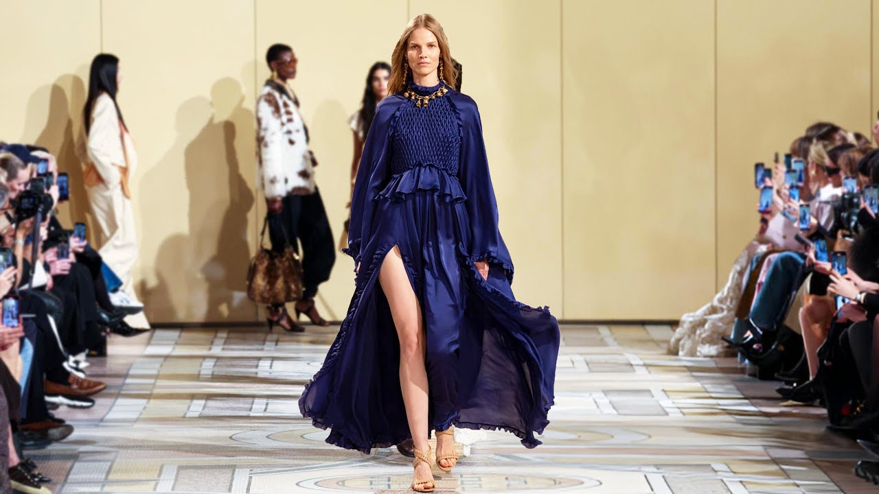 Zimmermann | Fall/Winter 2025/26 | Paris Fashion Week - YouTube