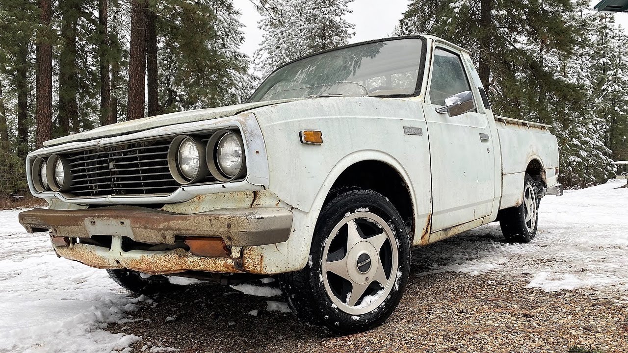 I Picked Up A Old Rusty Toyota Hilux!! - YouTube
