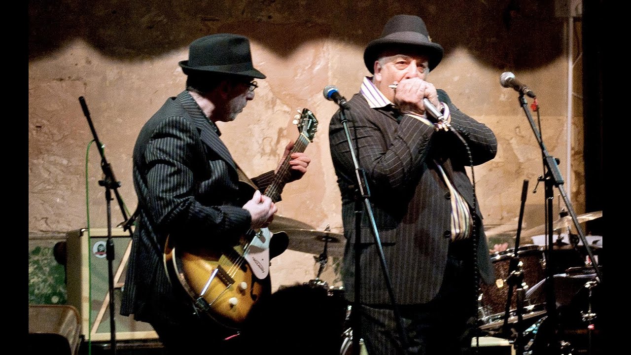 Wait a Minute Baby by The Untouchables - YouTube