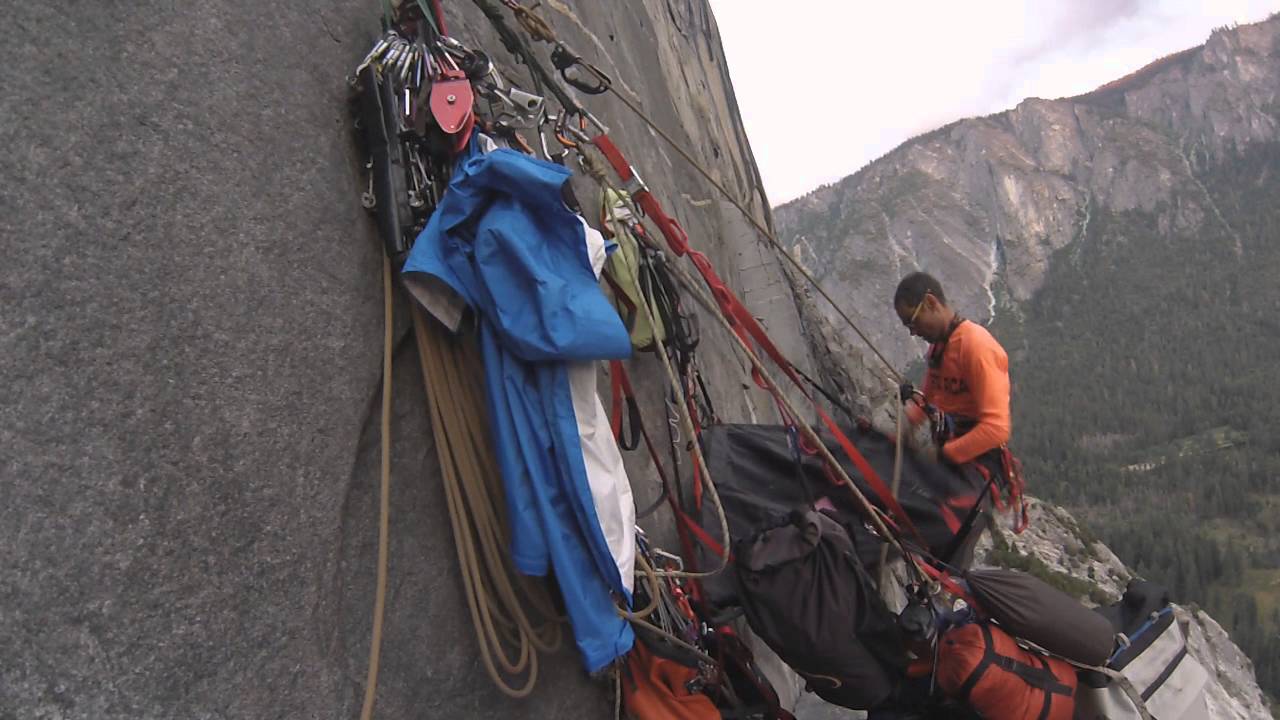 Fast porta ledge setting up - YouTube