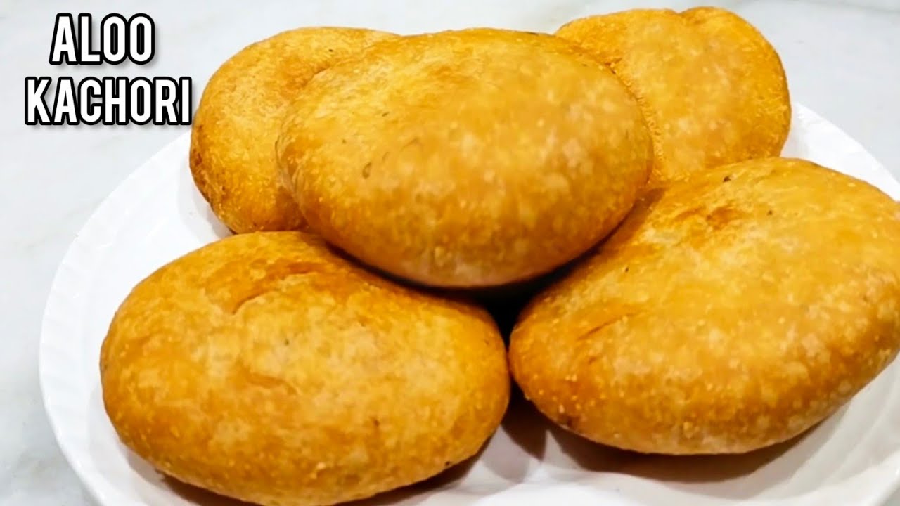 Aloo Kachori Recipe | Potato Stuffed Kachori | Crispy Aloo Ki Kachori ...