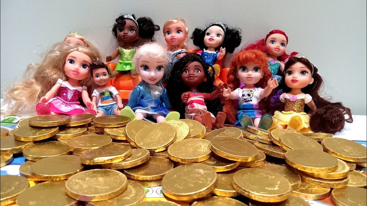 Elsa Anna Birthday Party ! PLAY LADY BUG GAME - Elsa and Anna Toddlers ...