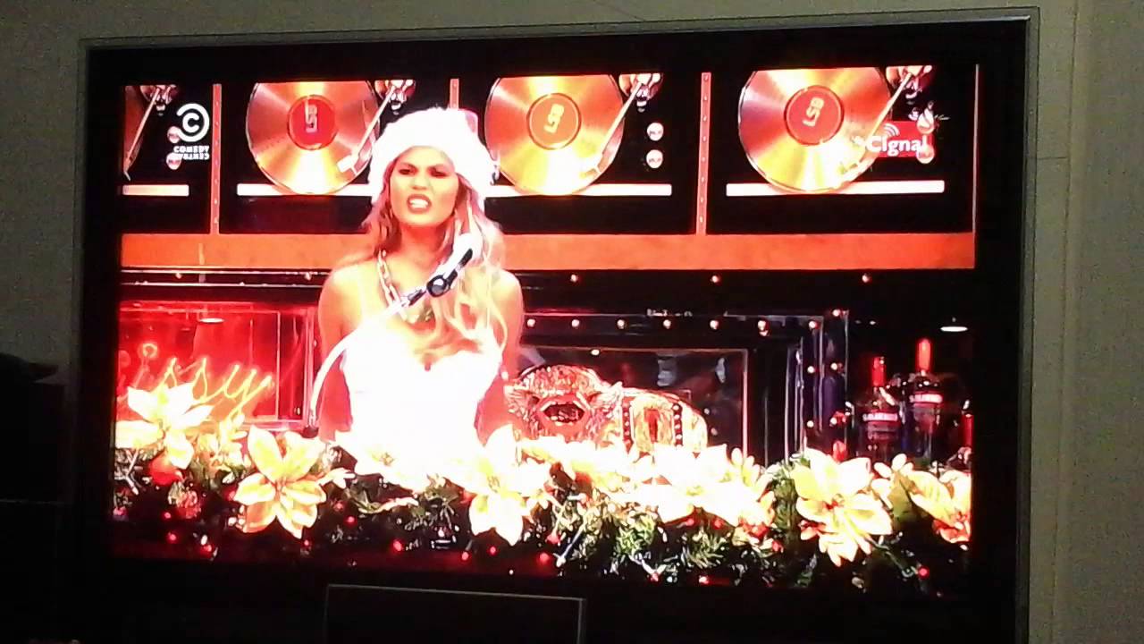 Lip sync battle (christmas in hollis) - YouTube