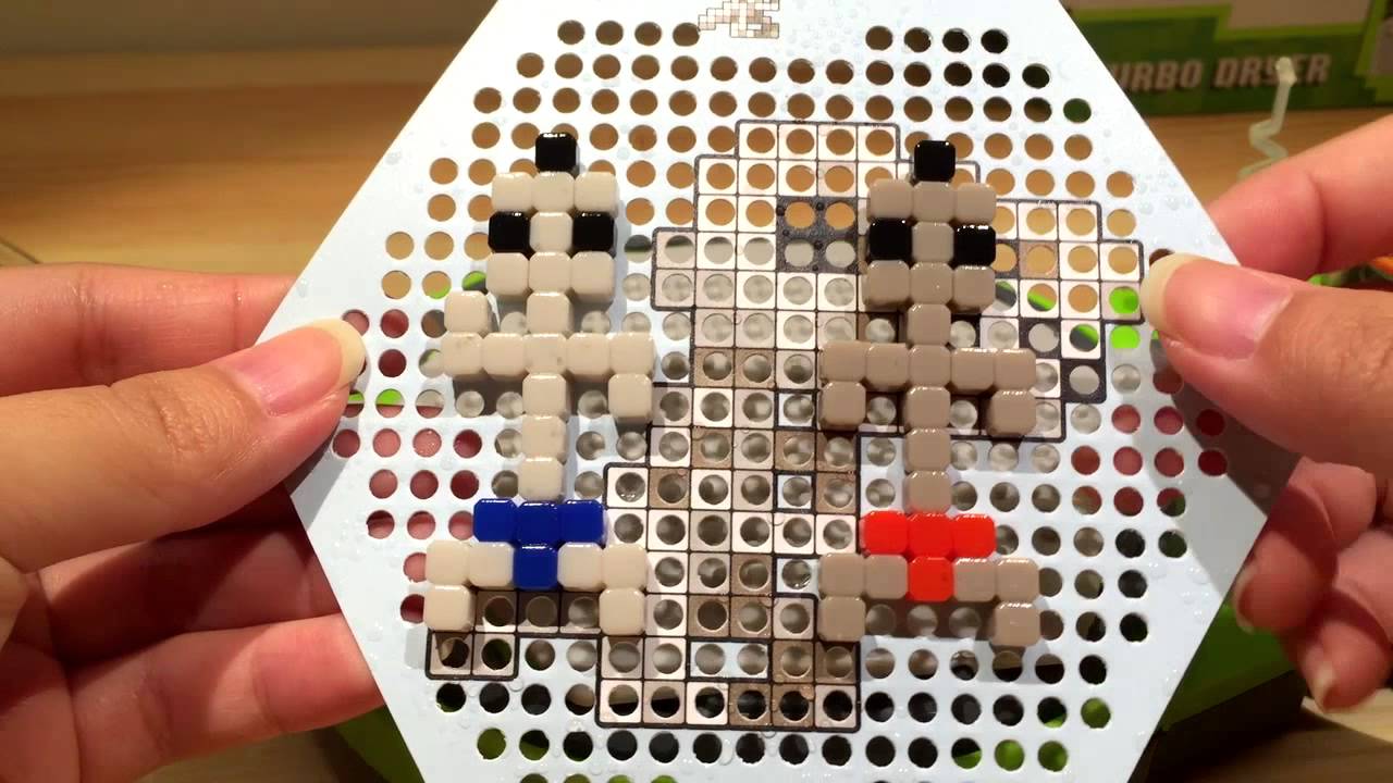 Qixels Turbo Dryer by Moose Toys making sumo wrestlers - YouTube