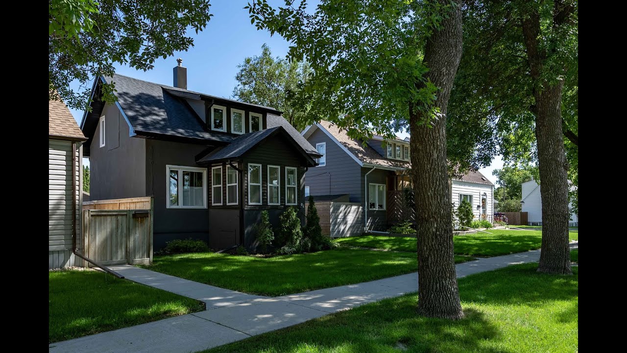 For Sale - 804 Bond Street, Winnipeg, MB R2C 2M6 - YouTube