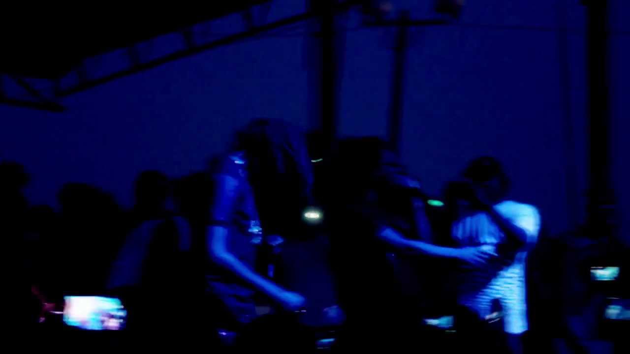 Migos Performing Live At Kinston Dragstrip - YouTube