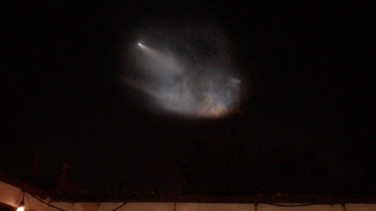 WEIRD LIGHT IN THE SKY OVER LOS ANGELES (Space X..or Aliens) - YouTube