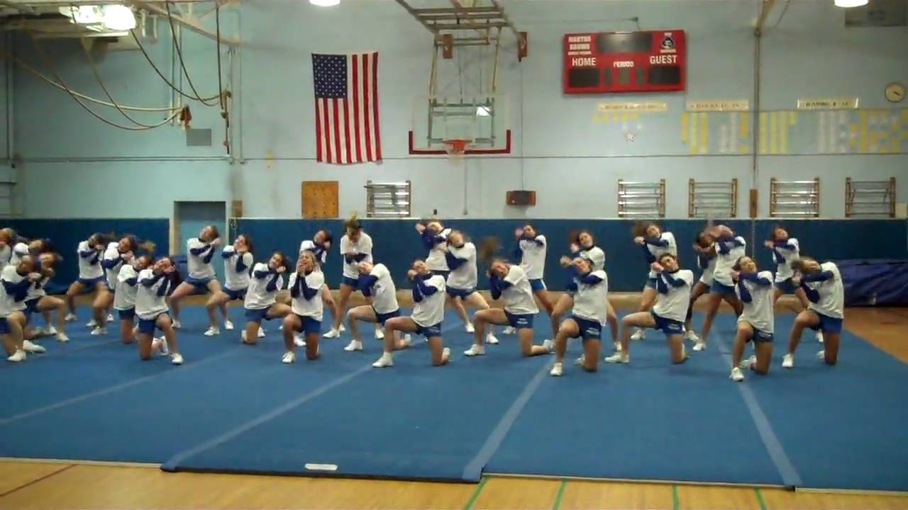 Fairport Varsity Cheerleading Cheer Off 1/10 - YouTube