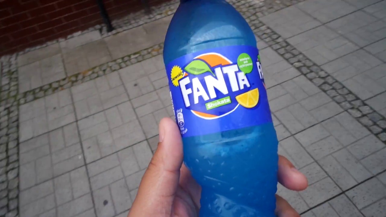 Trying Blue Fanta For The First Time - YouTube