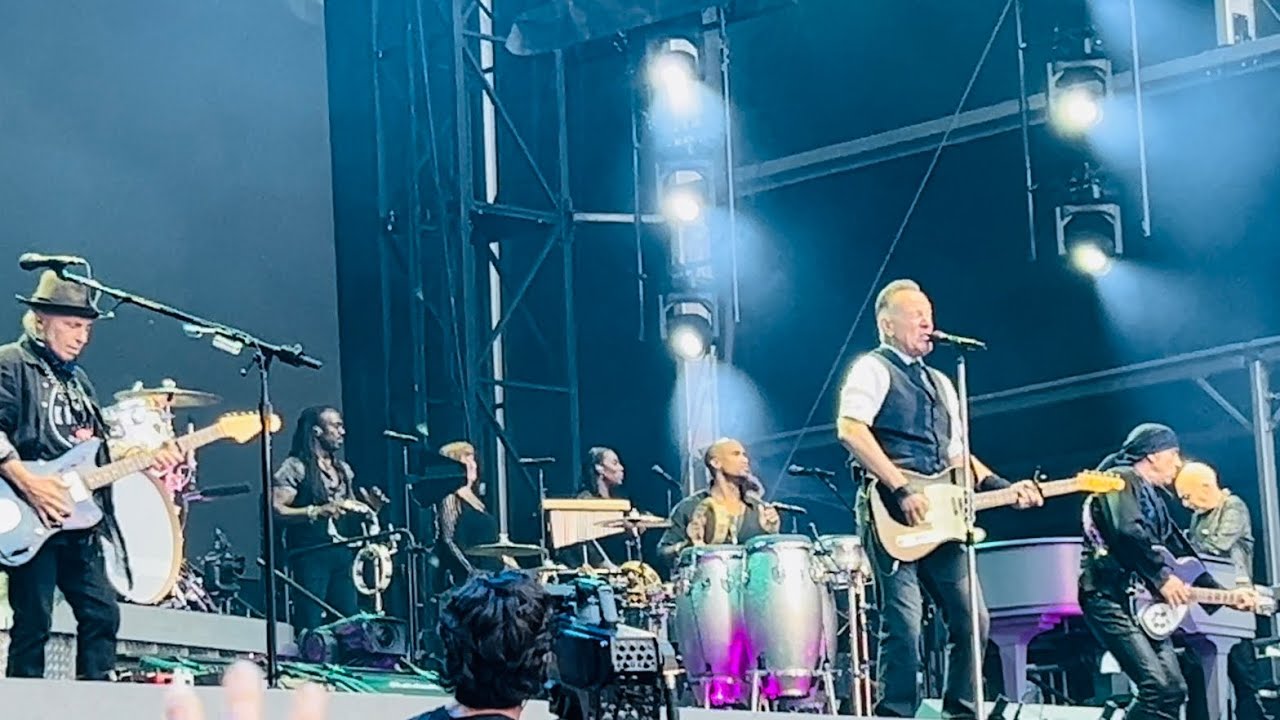BRUCE SPRINGSTEEN- „Lonesome Day“- July 27th, 2024, London, Wembley ...