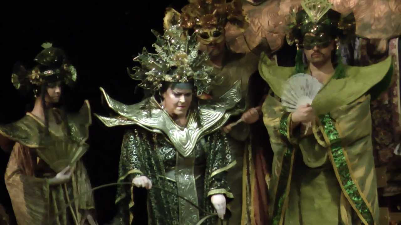 ELIZABETH CONNELL as TURANDOT 2011 - riddle scene "Straniero, ascolta ...