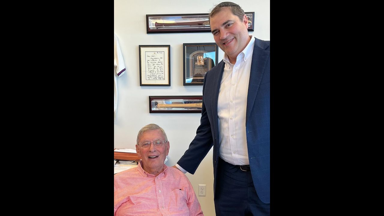 The Real Bud Selig Experience - YouTube