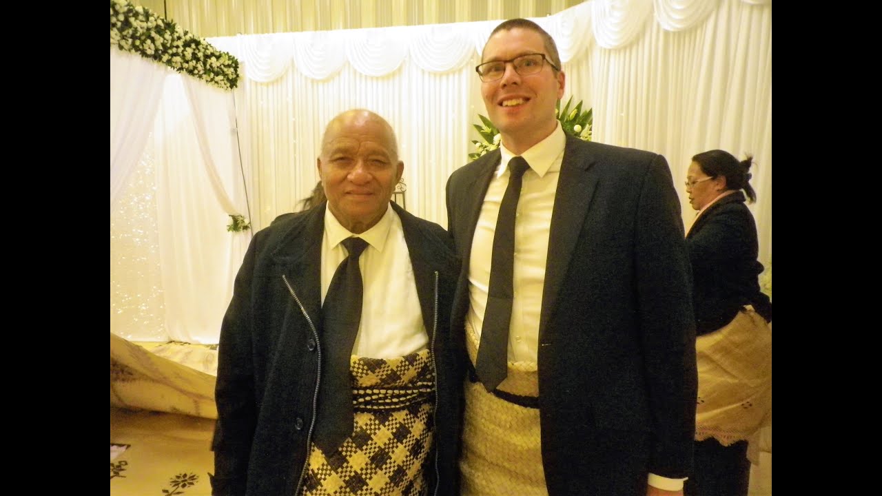 Ko 'eku Tamai Tonga: A palangi's tribute to his Tongan father. - YouTube
