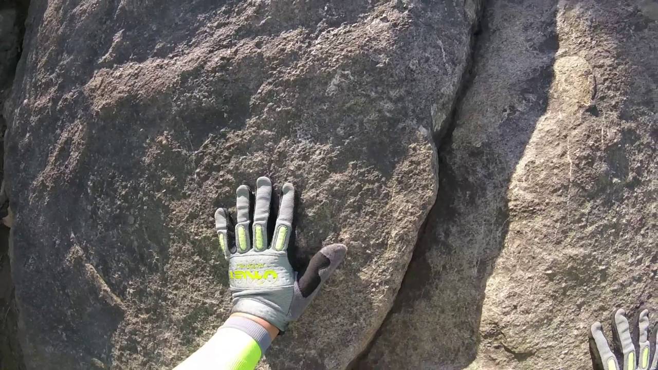 My 1st GoPro Video - Breakneck Rock Scramble - YouTube