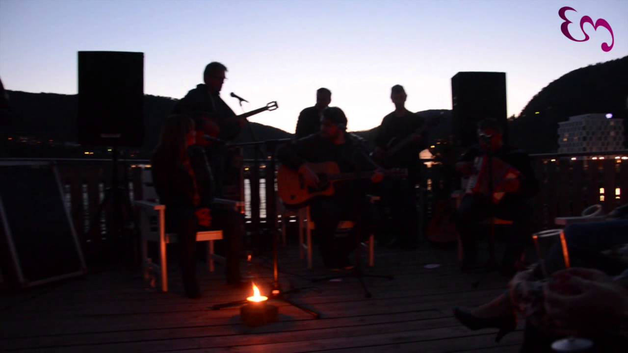 ONE LAST SONG FOR THE WICKED live på ellemelle - YouTube