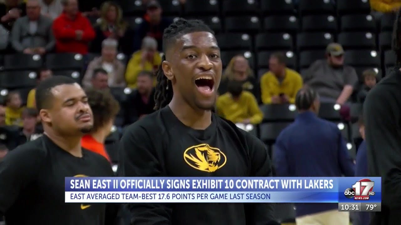Sean East II officially signs deal with Lakers - YouTube