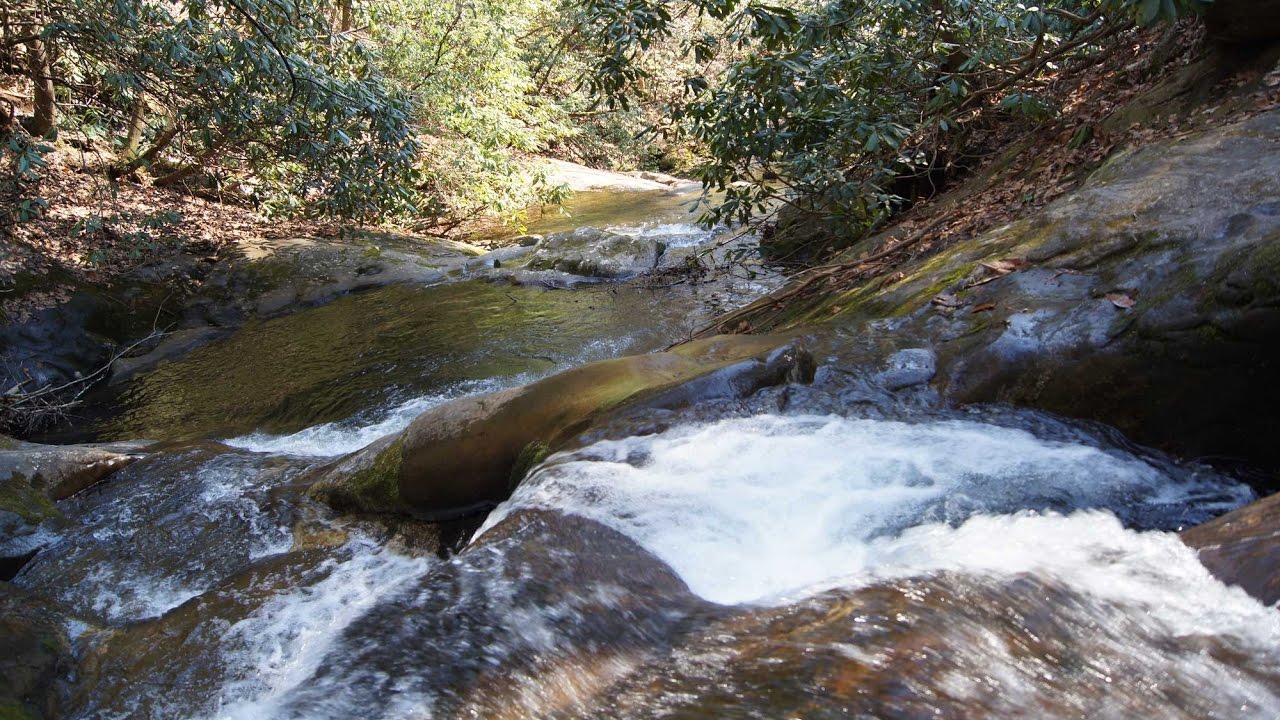 Hiking Raven Cliff Falls Trail in Helen, GA - YouTube