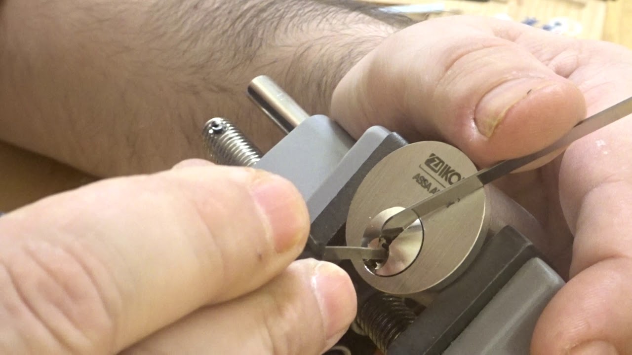 ZI IKON ASSA ABLOY BARREL LOCK IMPROVED VERSION PICK AND GUT - YouTube