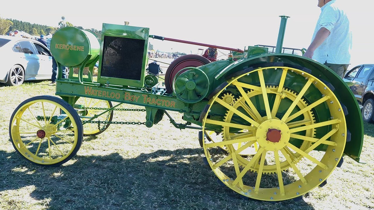 Antique 1916 Waterloo Boy Model R Tractor Startup and Running - YouTube