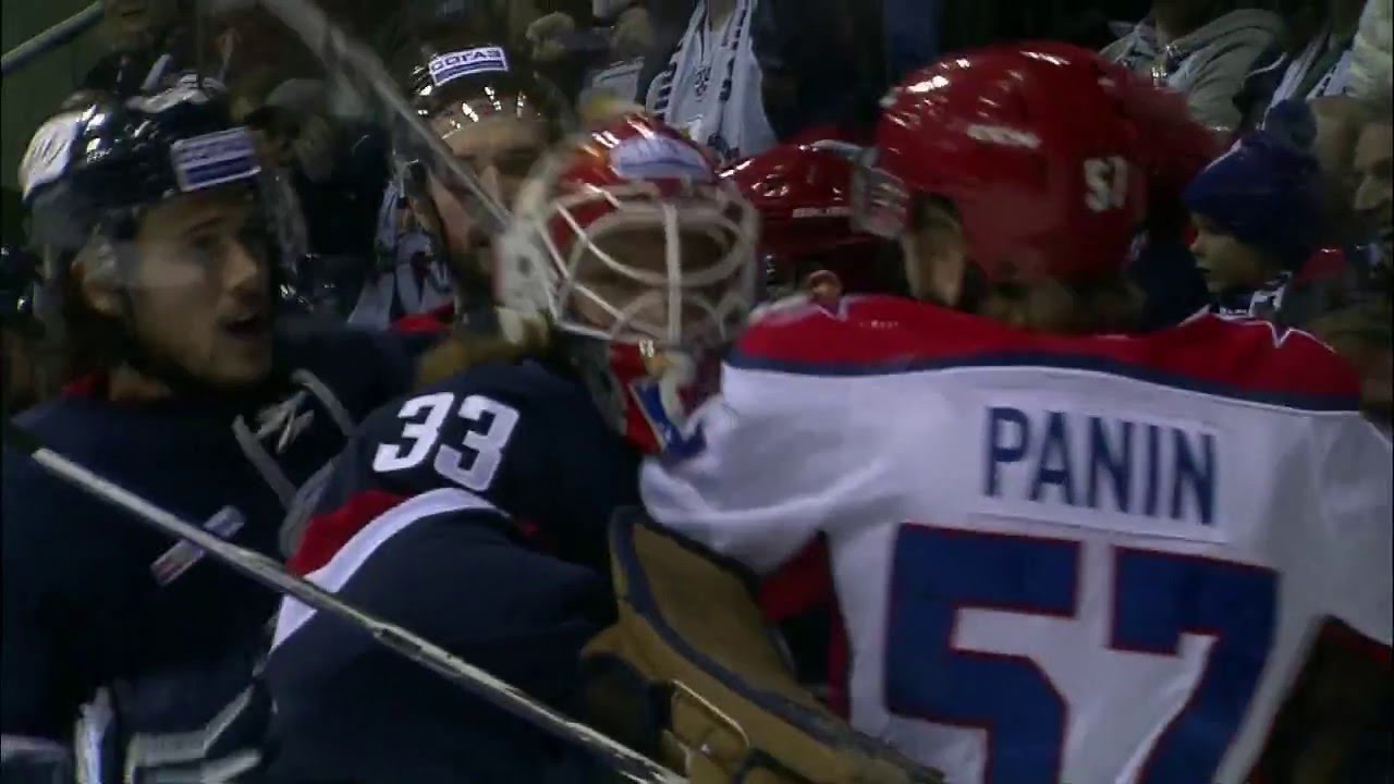 Barry Brust joins major brawl behind his own net - YouTube