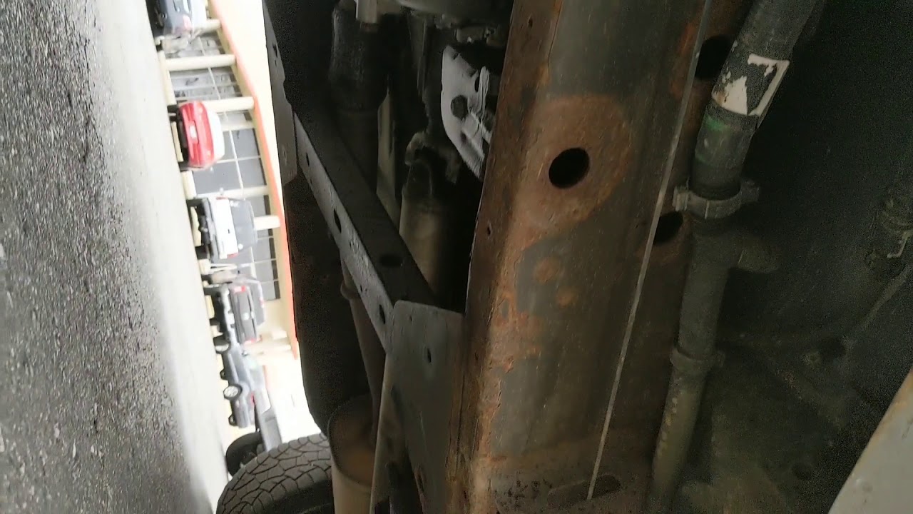 '14 Chevrolet Silverado Underbody - YouTube